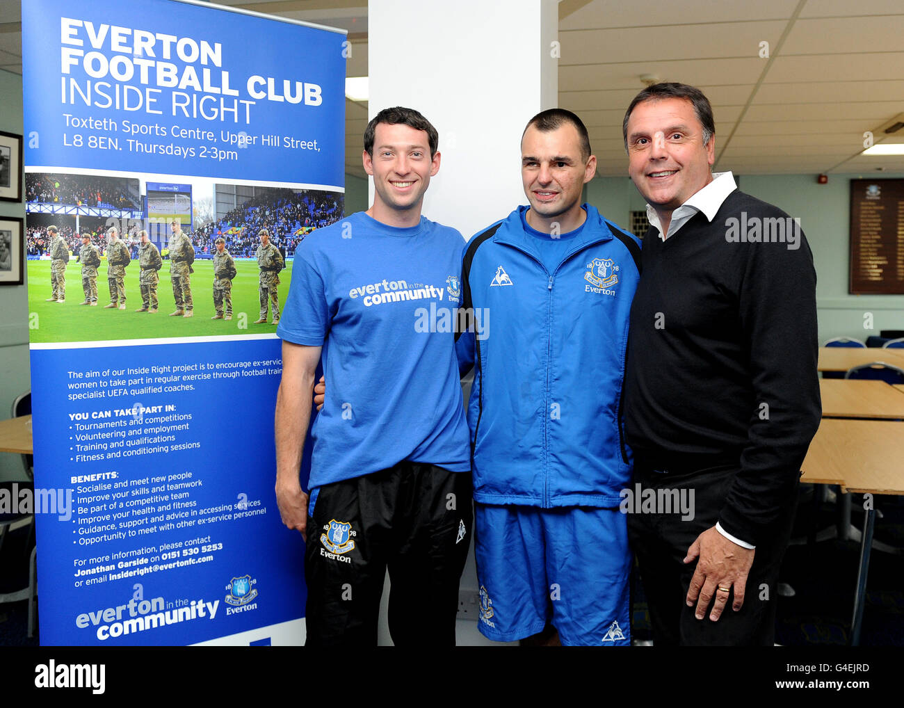 Fc everton pose hi-res stock photography and images - Alamy