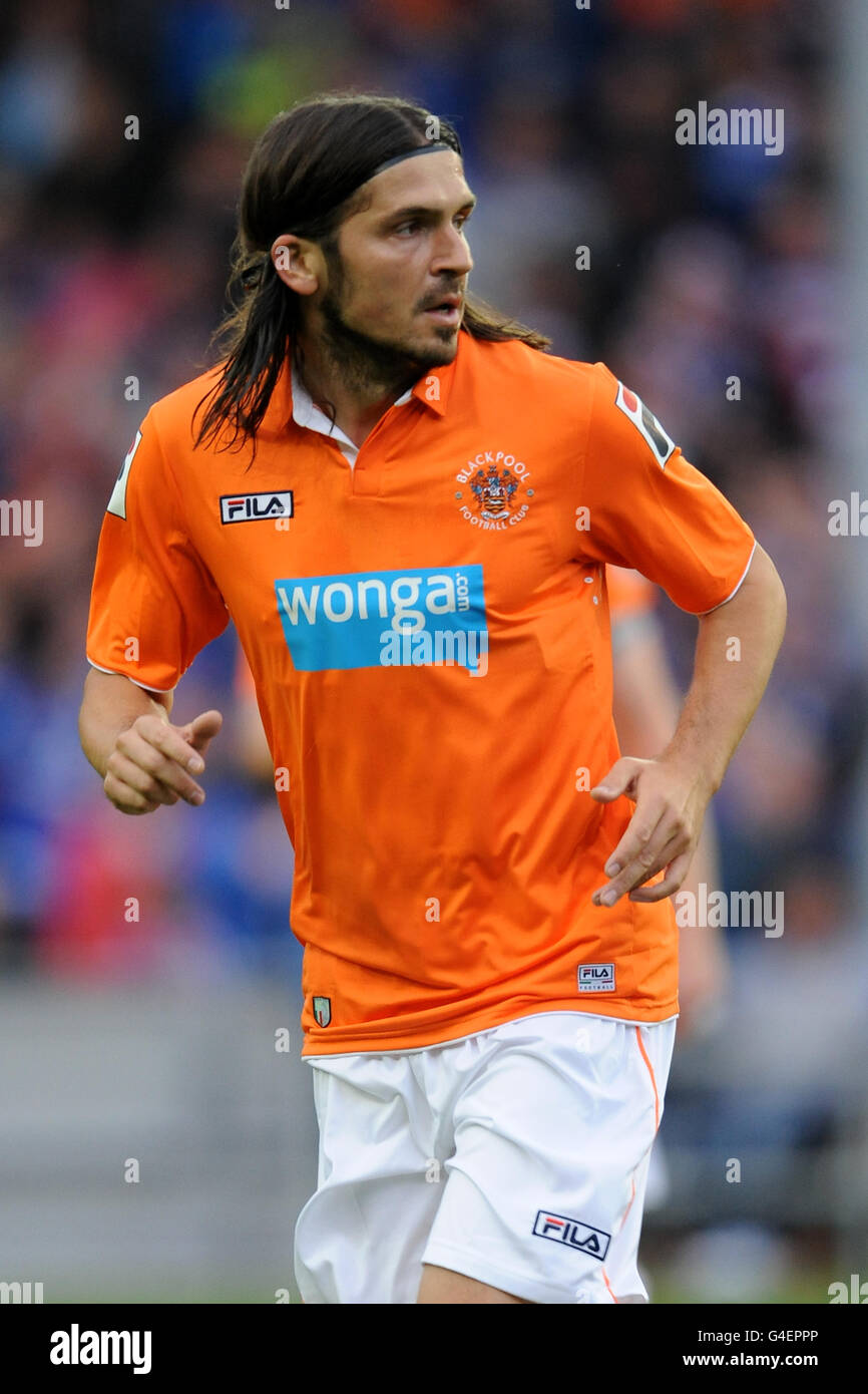 Blackpool v rangers hi-res stock photography and images - Alamy