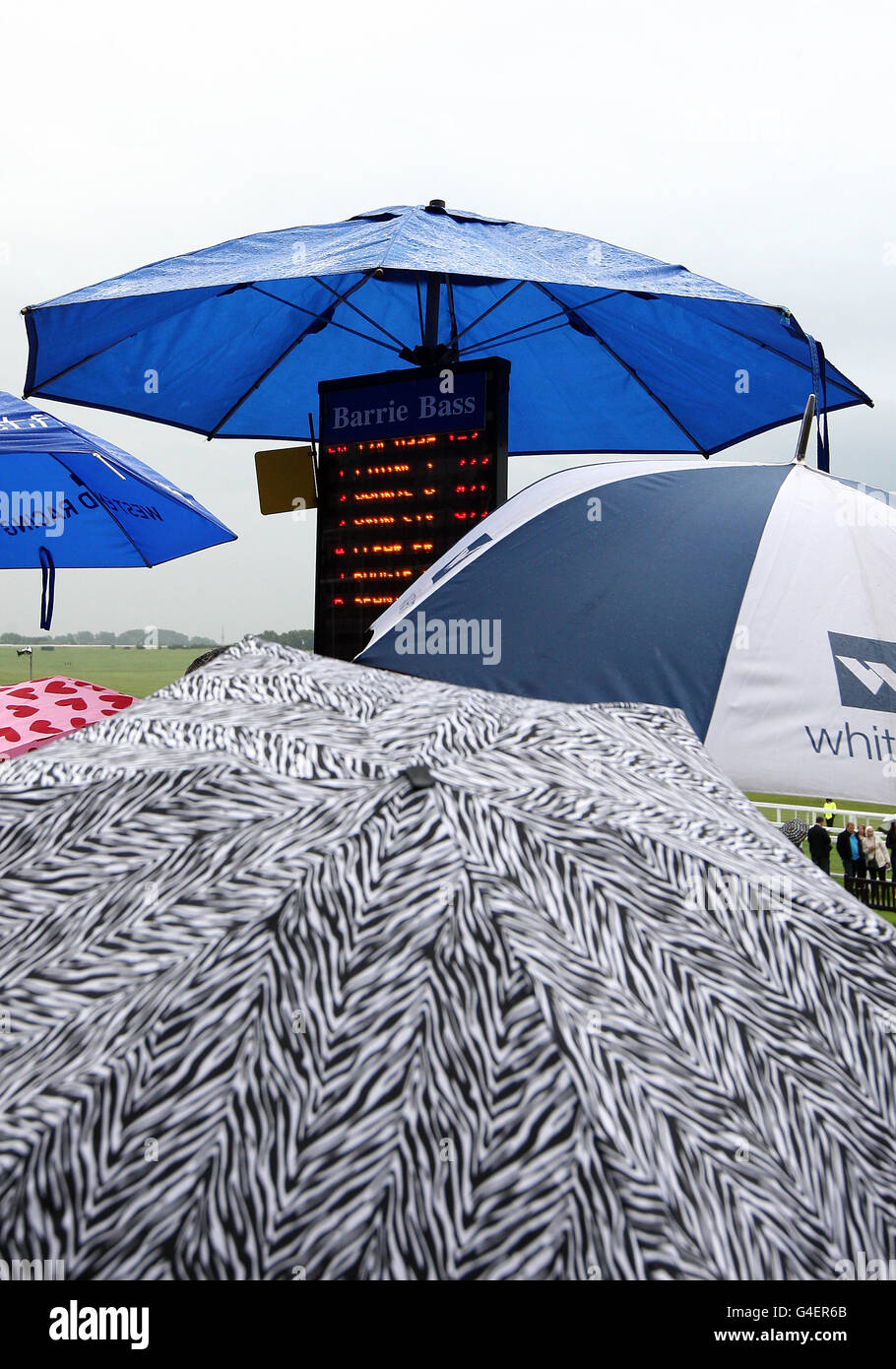 Bookies stand hi-res stock photography and images - Alamy