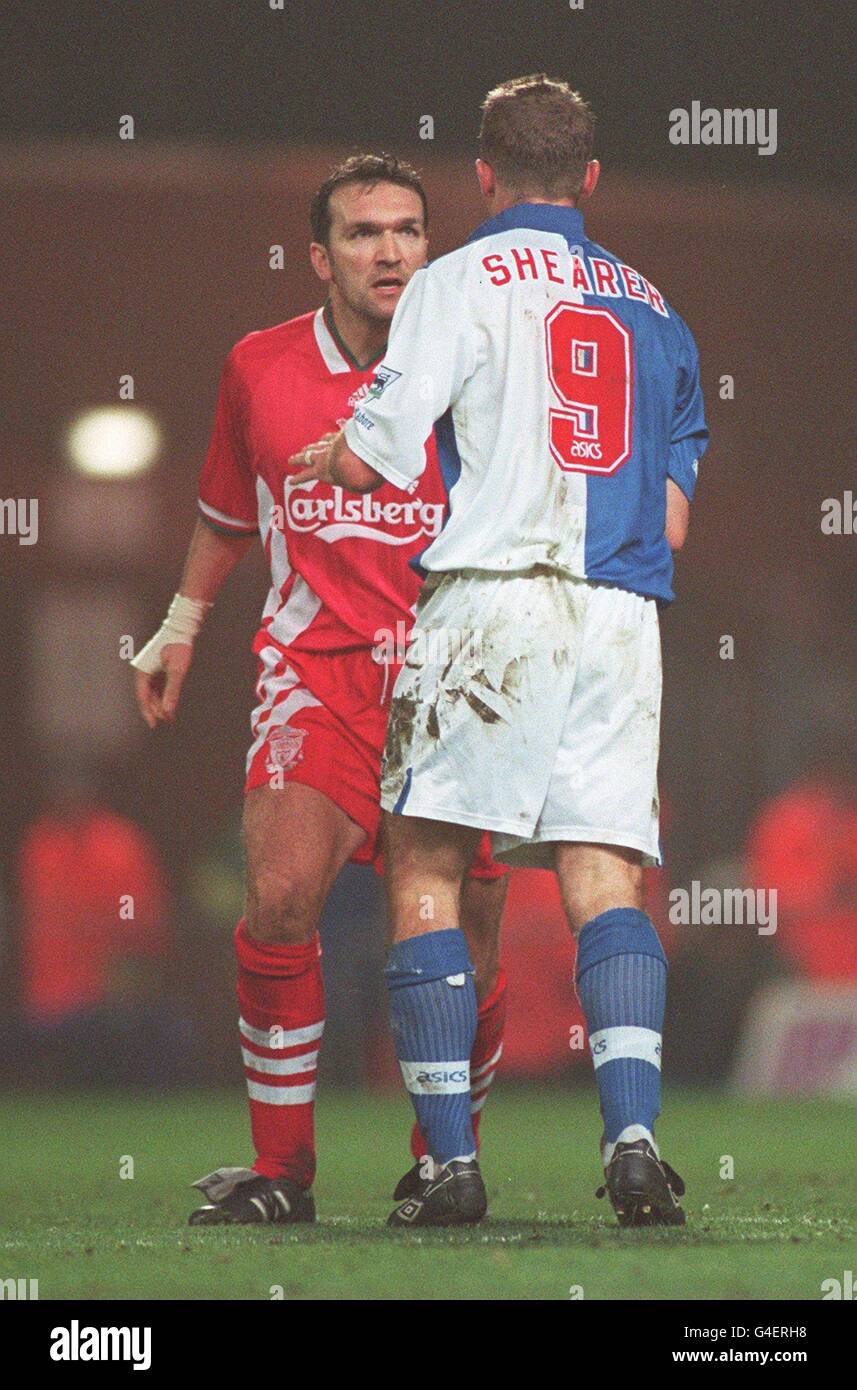 L-R: NEIL RUDDOCK, LIVERPOOL. ALAN SHEARER, BLACKBURN ROVERS Stock ...