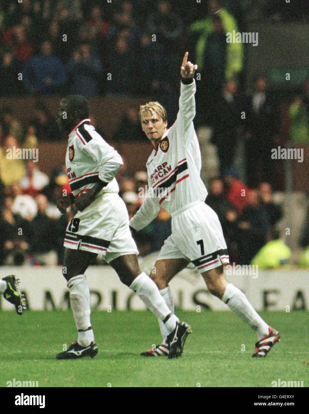 Man Utd/Barcelona Beckham celeb Stock Photo - Alamy