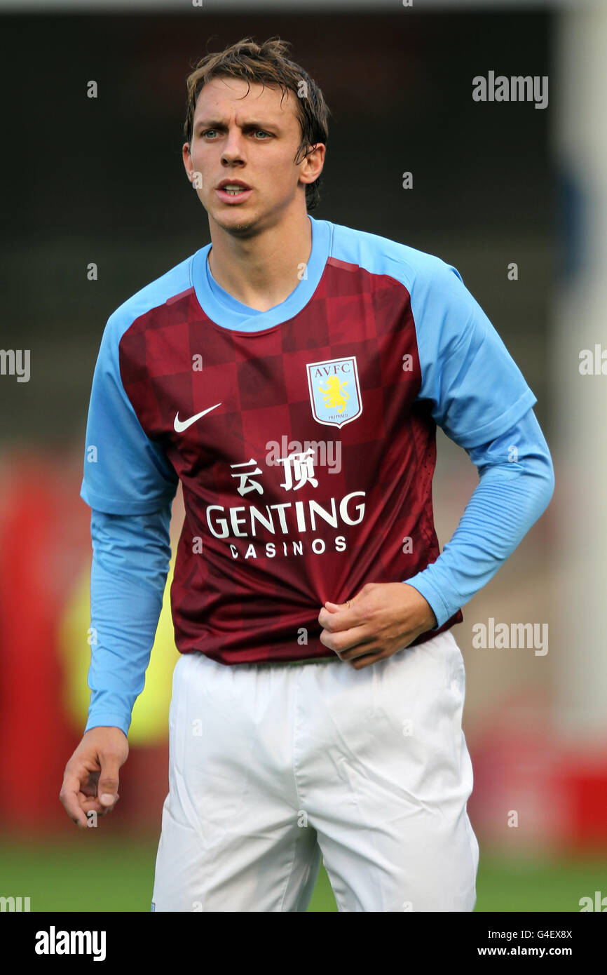 Stephen warnock aston villa hi-res stock photography and images - Alamy