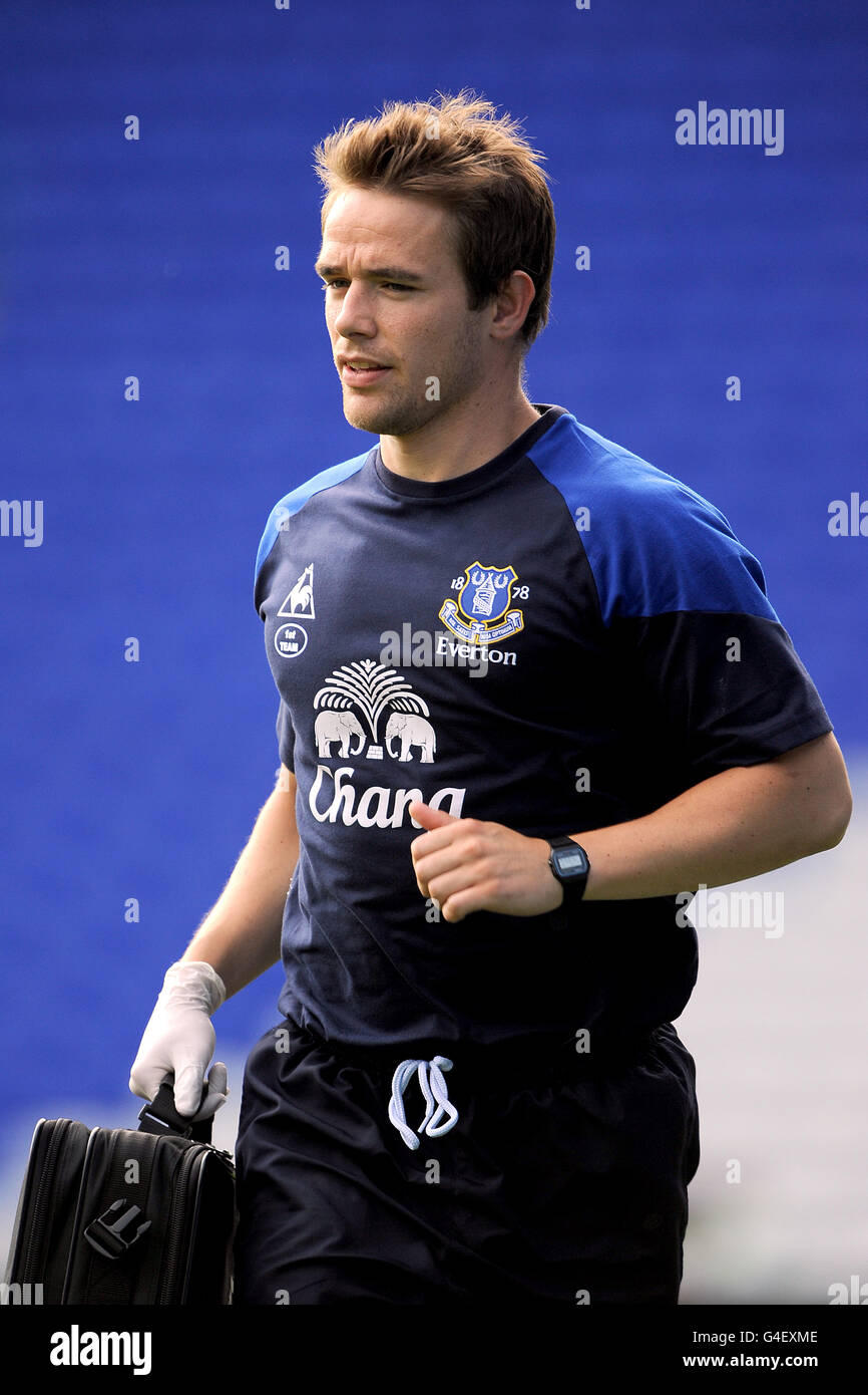 Dominic rogan hi-res stock photography and images - Alamy