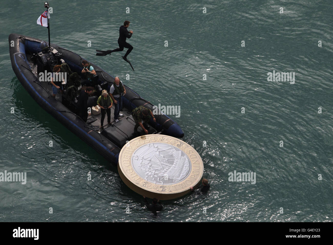 Mary rose coin hi-res stock photography and images - Alamy