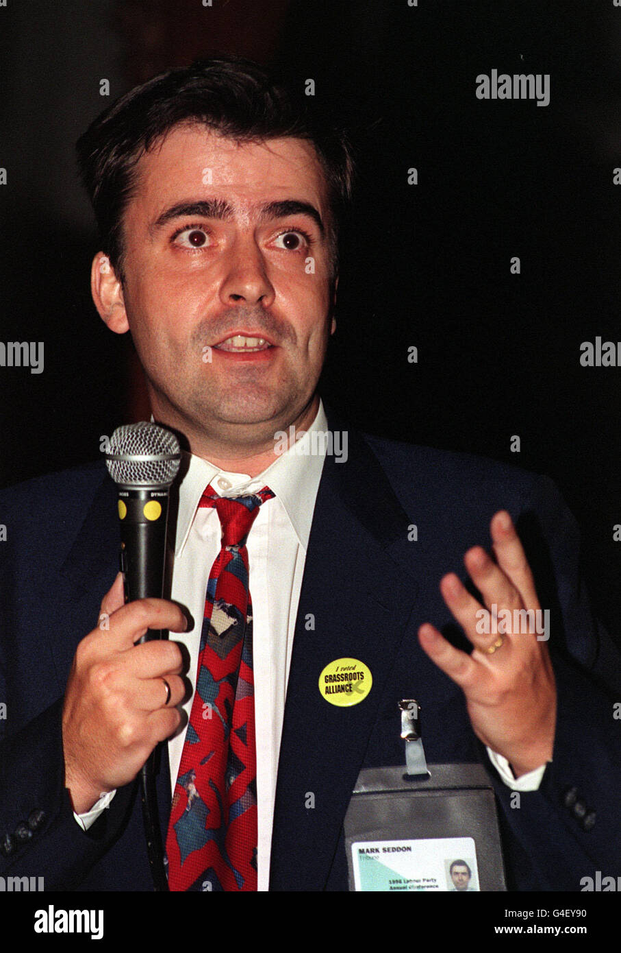 PA NEWS PHOTO 29/9/98 NEWLY ELECTED MEMBER TO THE NEC MARK SEDDON ...