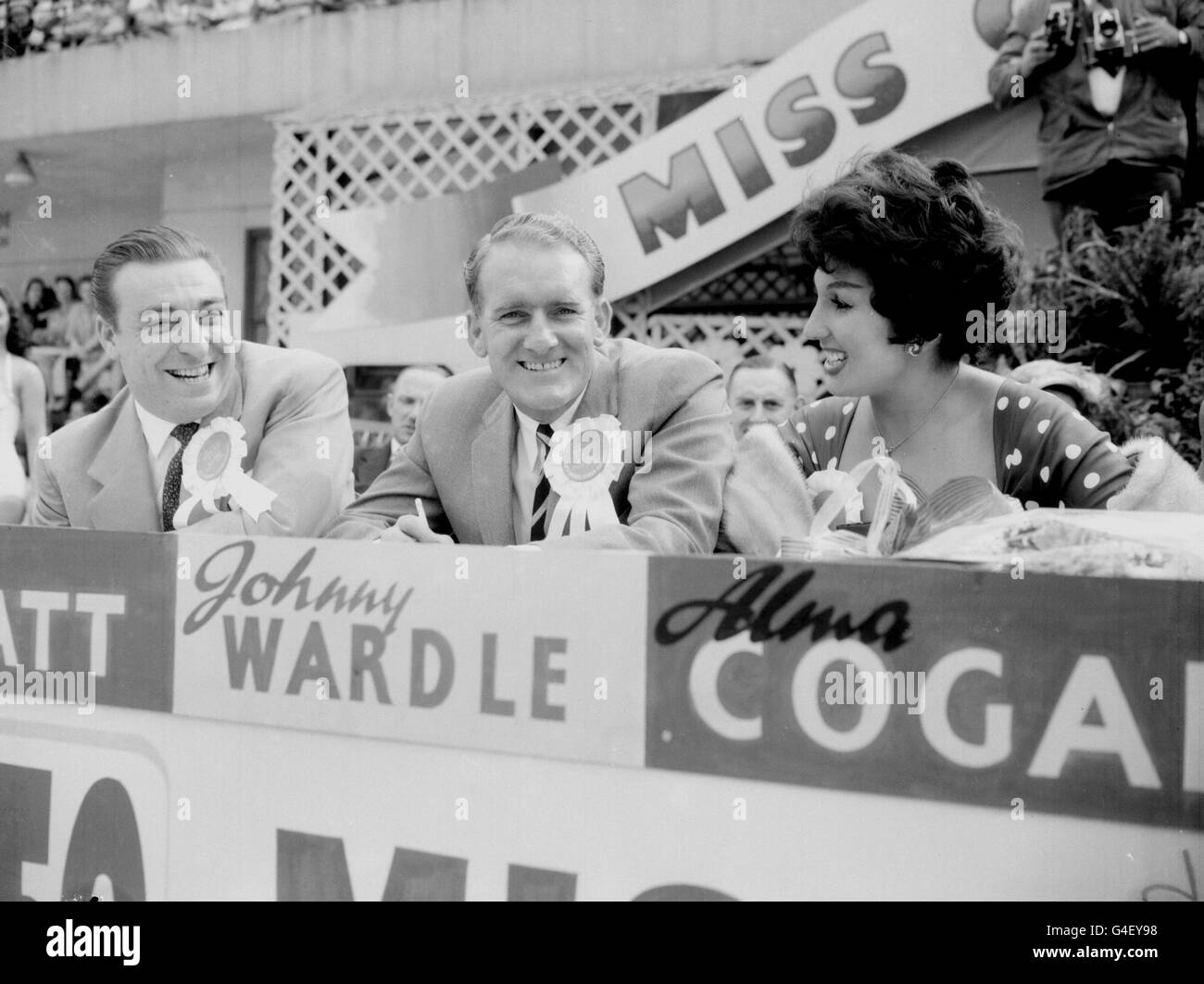 27/8/58: SOME OF THE JUDGES AT THE GRAND FINAL OF THE ANNUAL "MISS ...