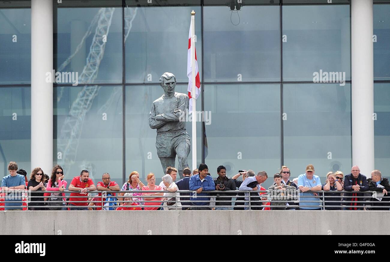 Soccer - FA Community Shield - Manchester City v Manchester United ...