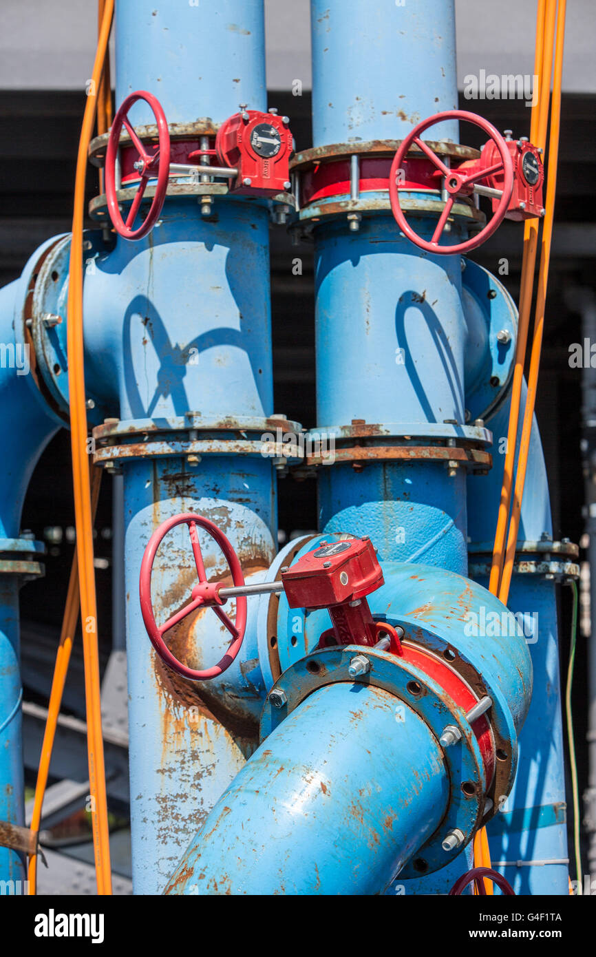 Large pipes, with hand wheels for valve control, drinking water pipes ...