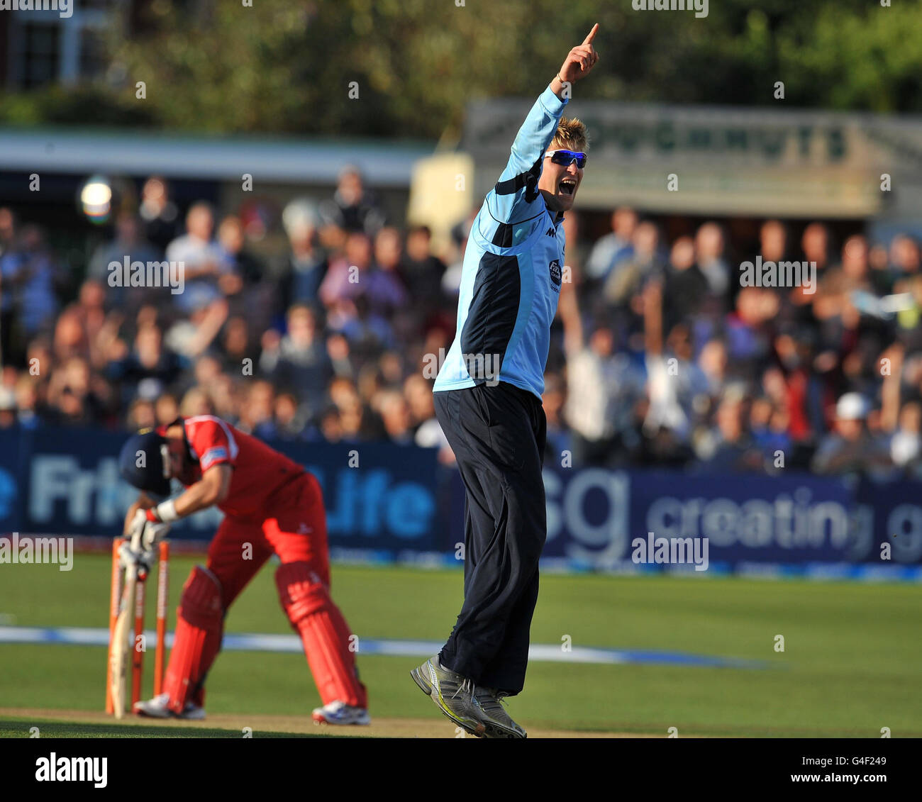 Sussexs ollie rayner hi-res stock photography and images - Alamy