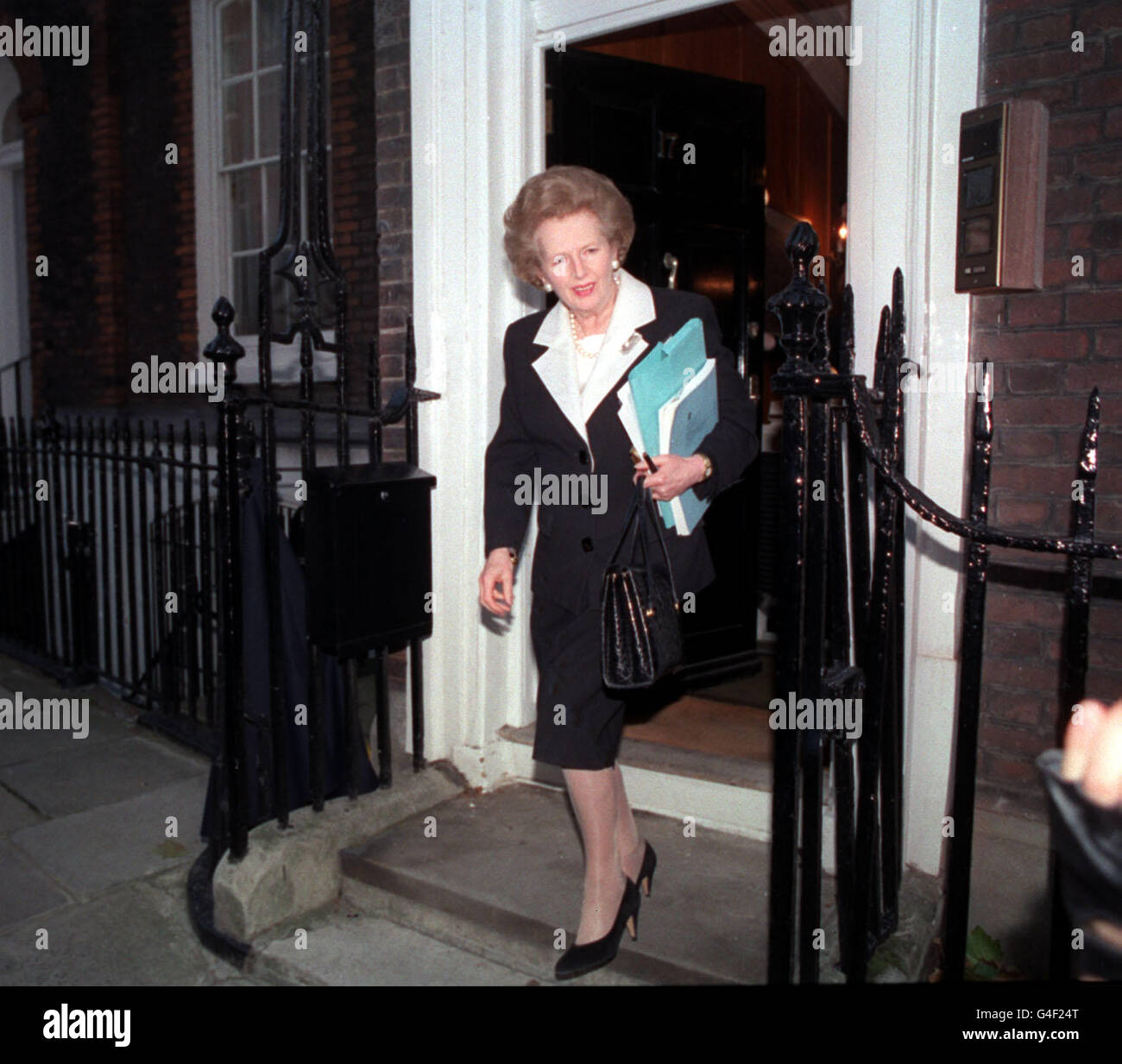 Margaret thatcher house of commons hi-res stock photography and images ...