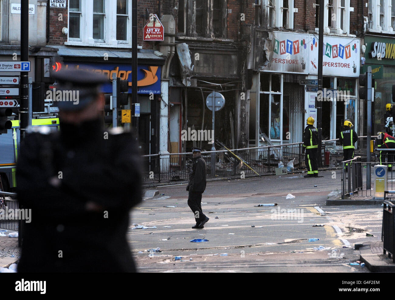 Shooting in Tottenham Hale. Fire services attend a fire in Clapham ...