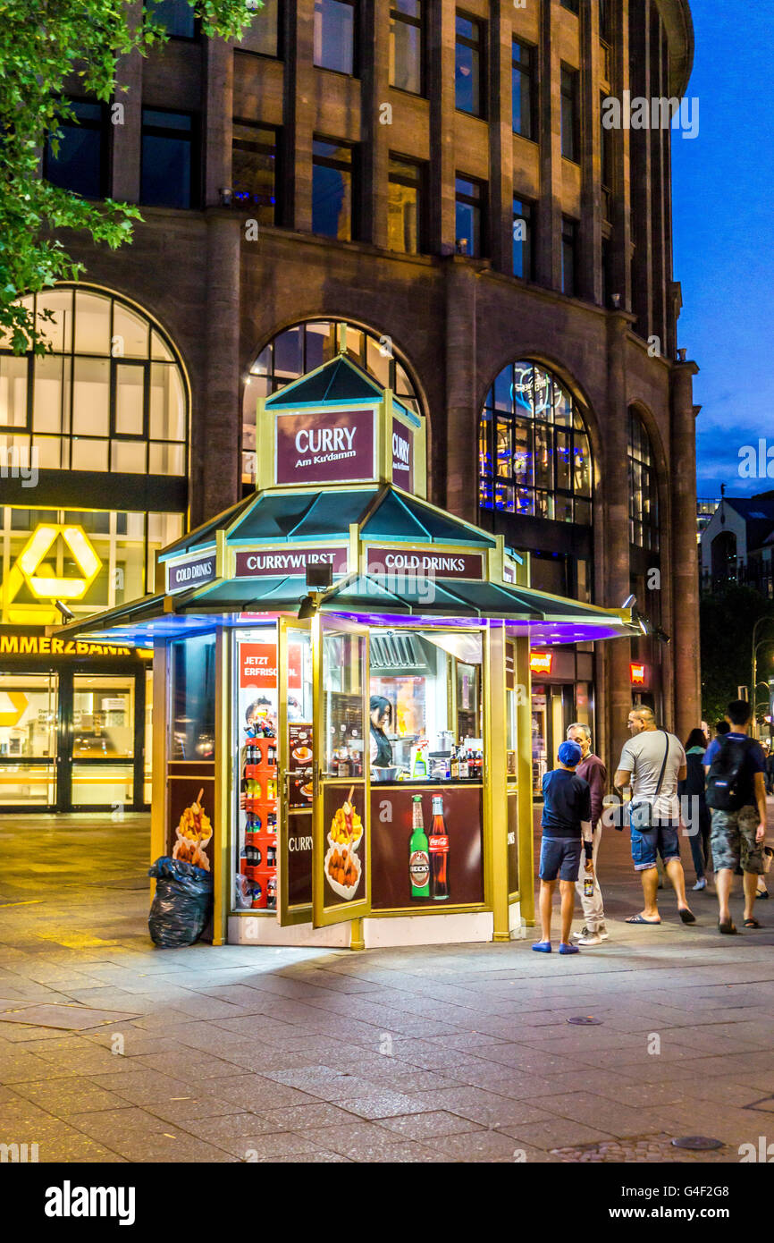 Fast food stand hi-res stock photography and images - Alamy