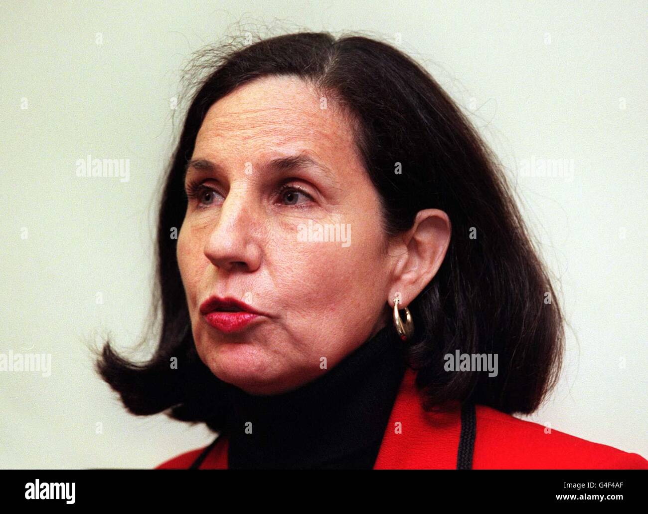 Isabel allende chilean writer hi-res stock photography and images - Alamy