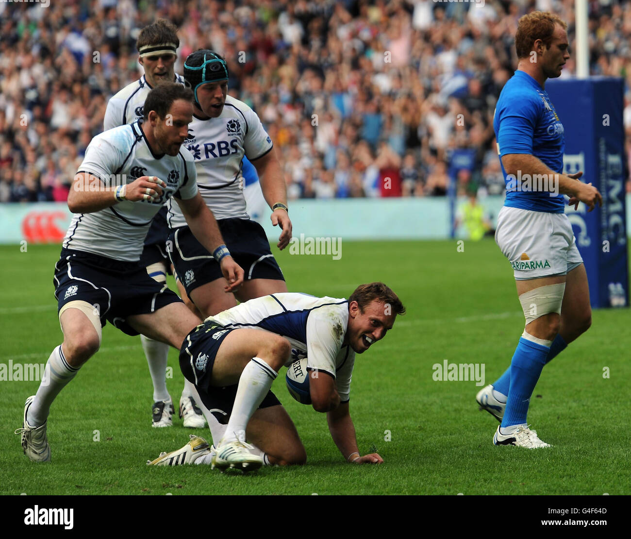 Scotlands mike blair celebrates try emc test murrayfield hi-res stock ...