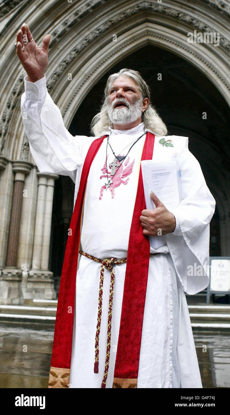 The Rev King Arthur Uther Pendragon outside the High Court in London as ...