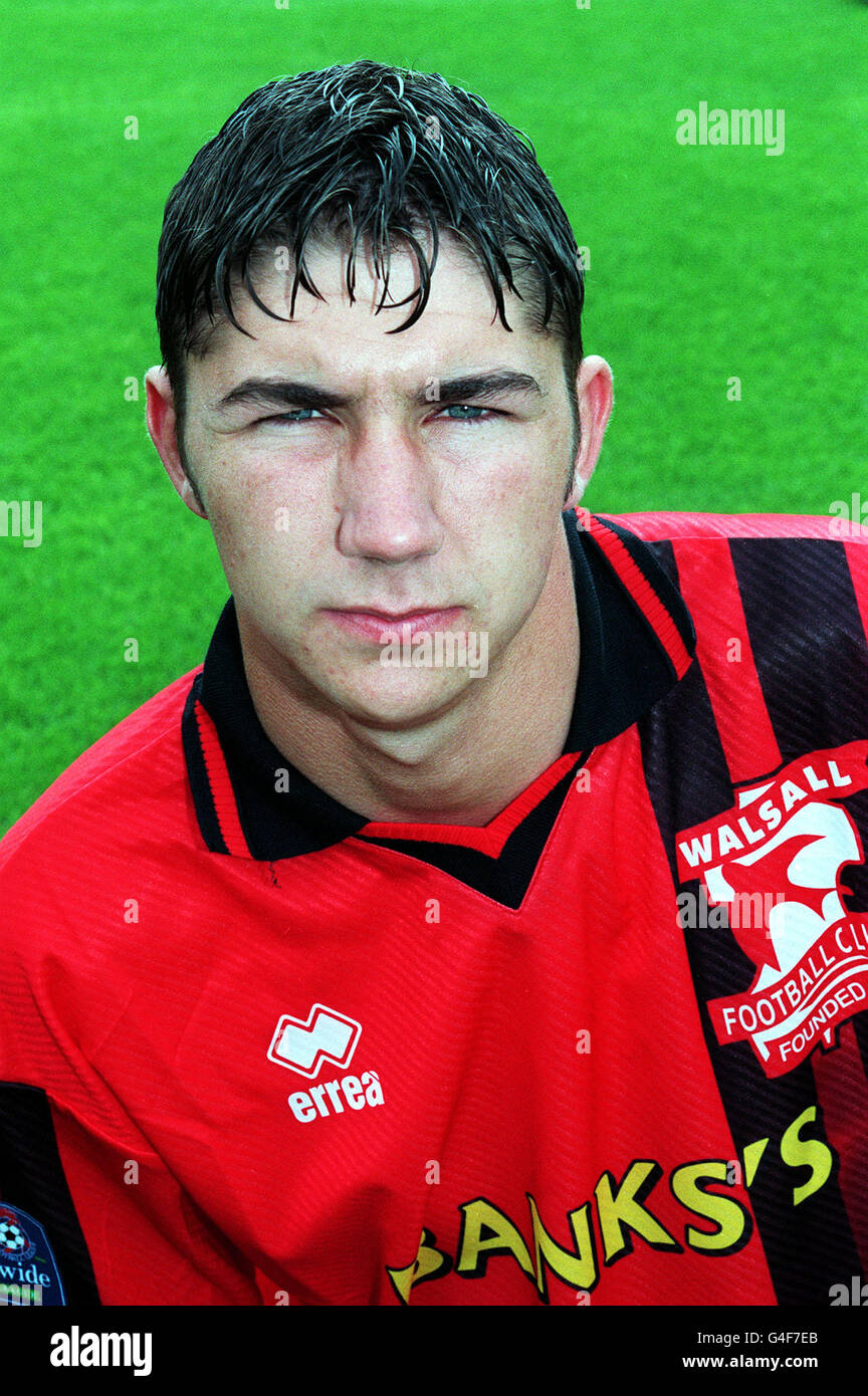 Ian roper football hi-res stock photography and images - Alamy