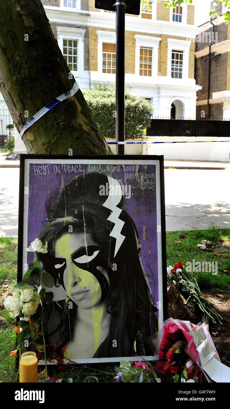 White washed entrance of amy winehouse hi-res stock photography and ...