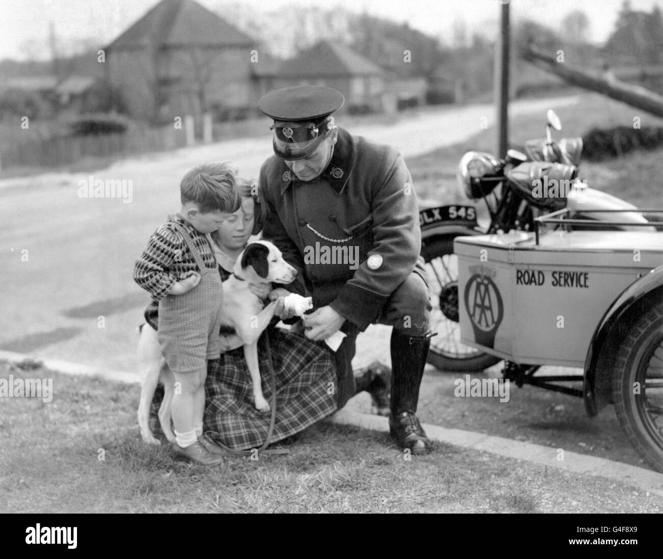 Time road bike Black and White Stock Photos & Images - Alamy