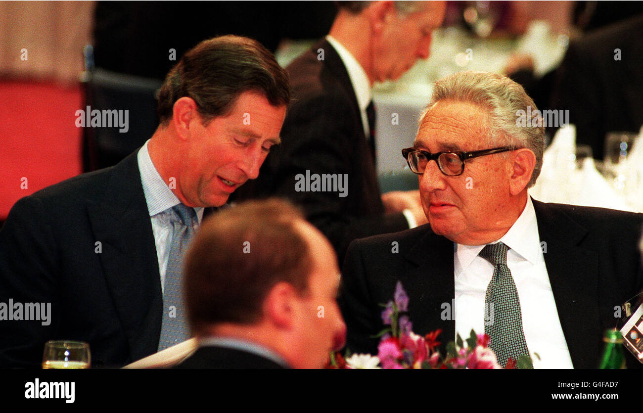 PRINCE CHARLES WITH HENRY KISSINGER Stock Photo - Alamy