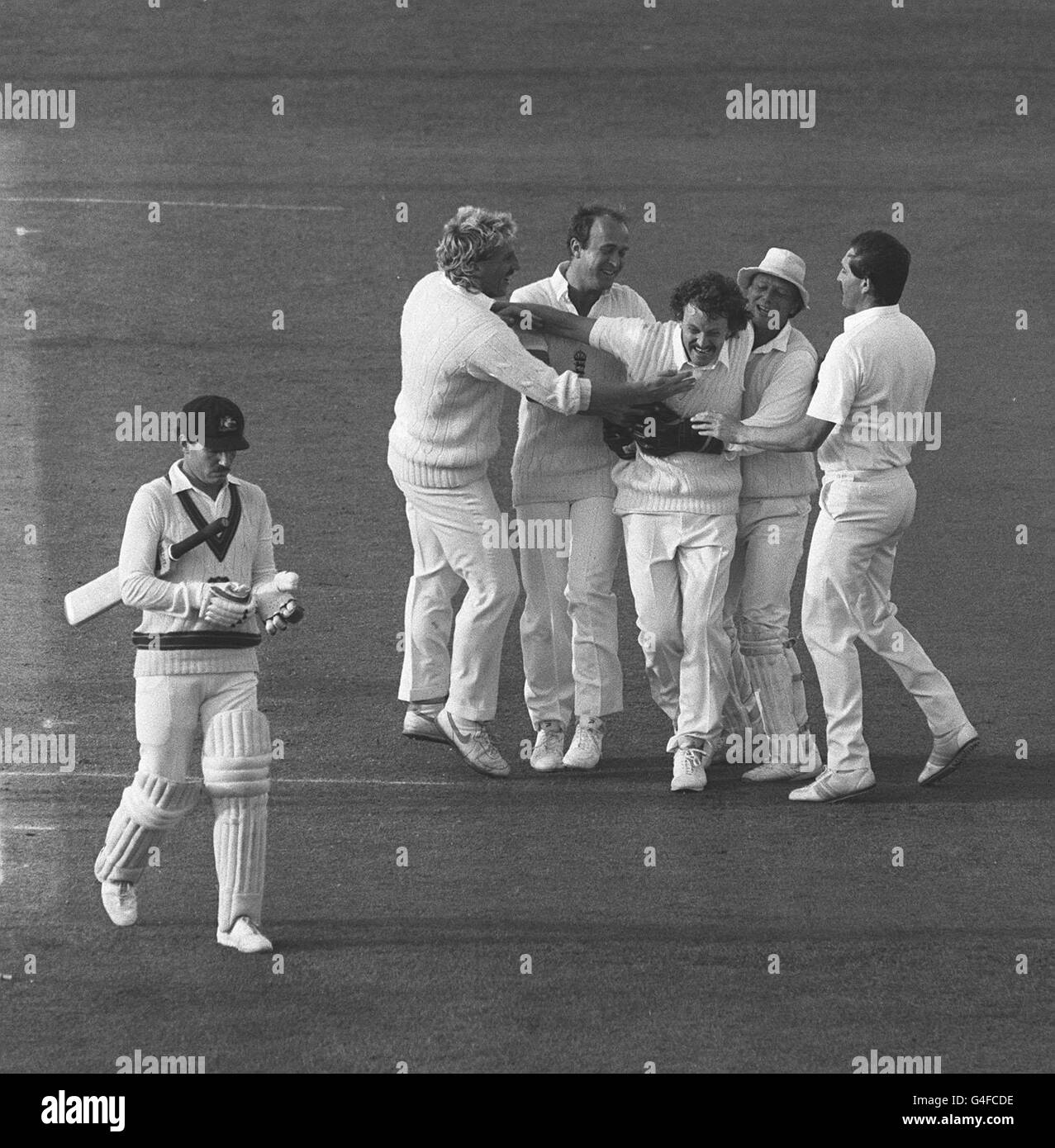 1985 group photo photo hi-res stock photography and images - Alamy