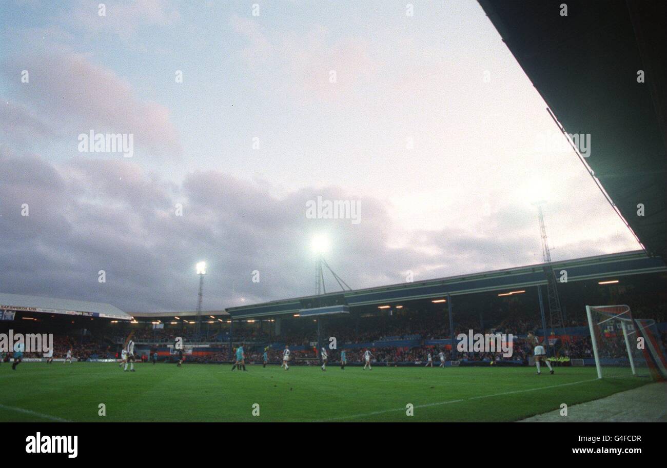 Soccer - Luton Town Ground Stock Photo - Alamy