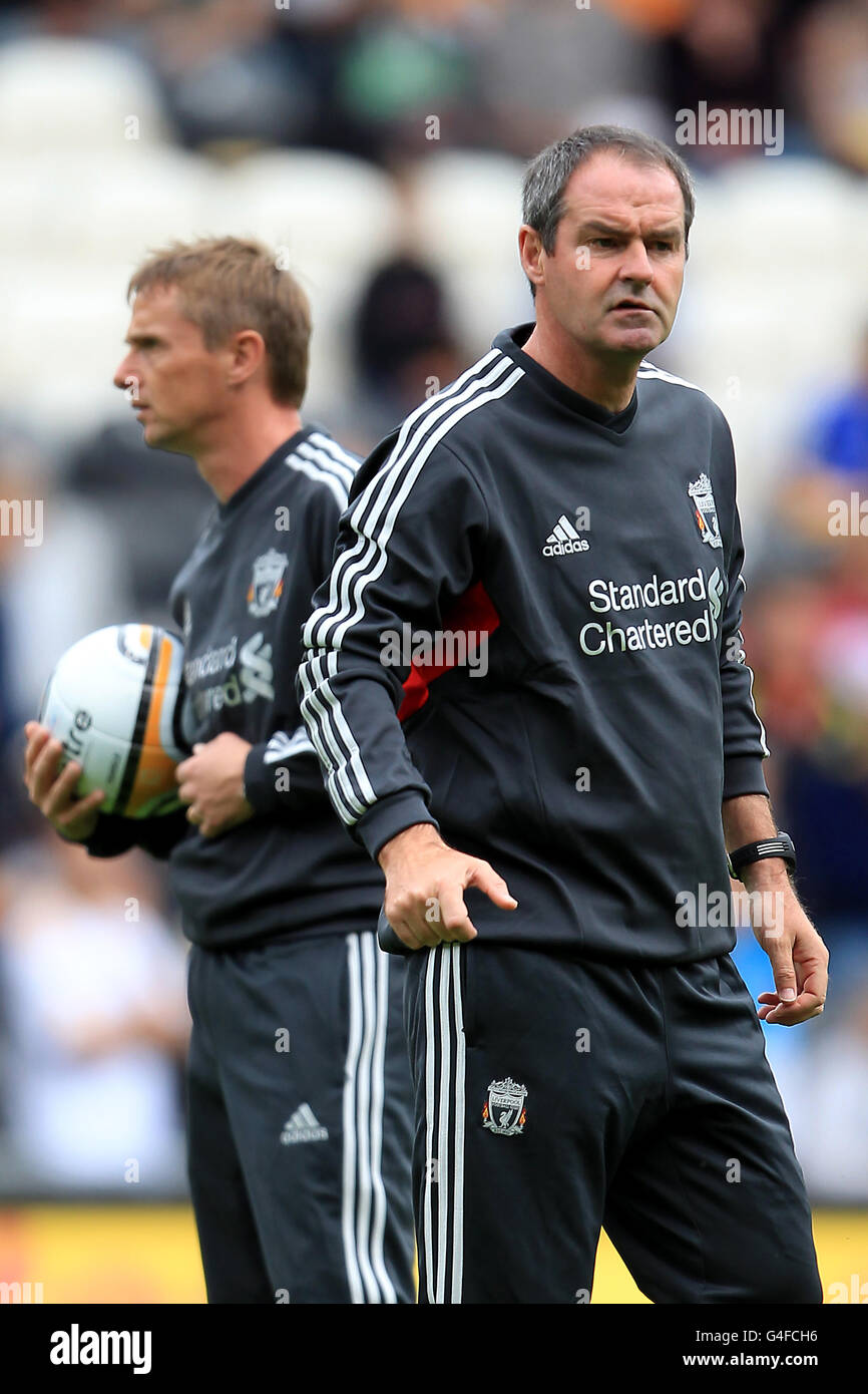 Liverpool first team coach hi-res stock photography and images - Alamy