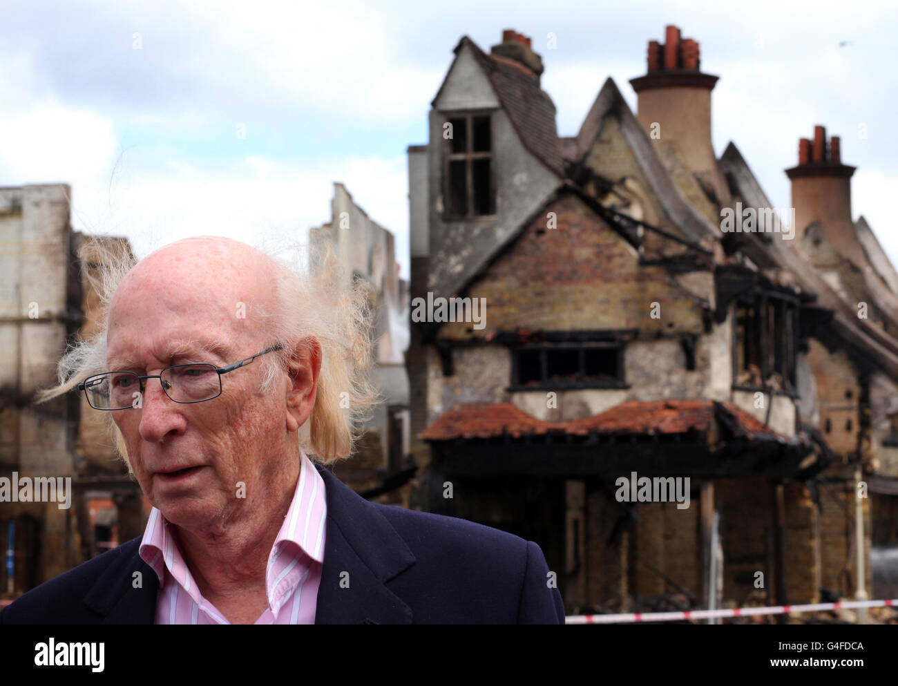 Maurice reeves of reeves furniture in croydon hi-res stock photography ...