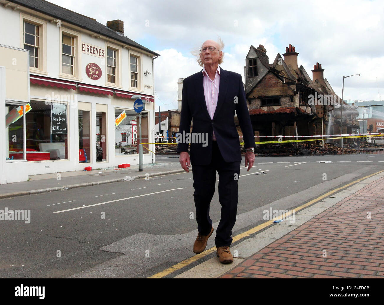 Maurice reeves of reeves furniture store in croydon hi-res stock ...
