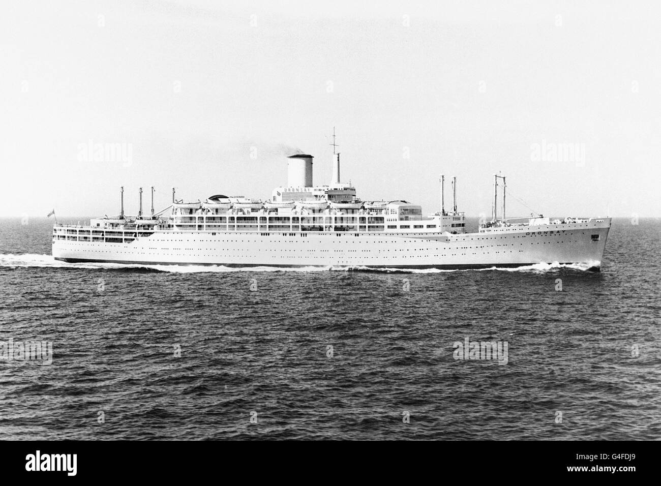 Orient liner hi-res stock photography and images - Alamy