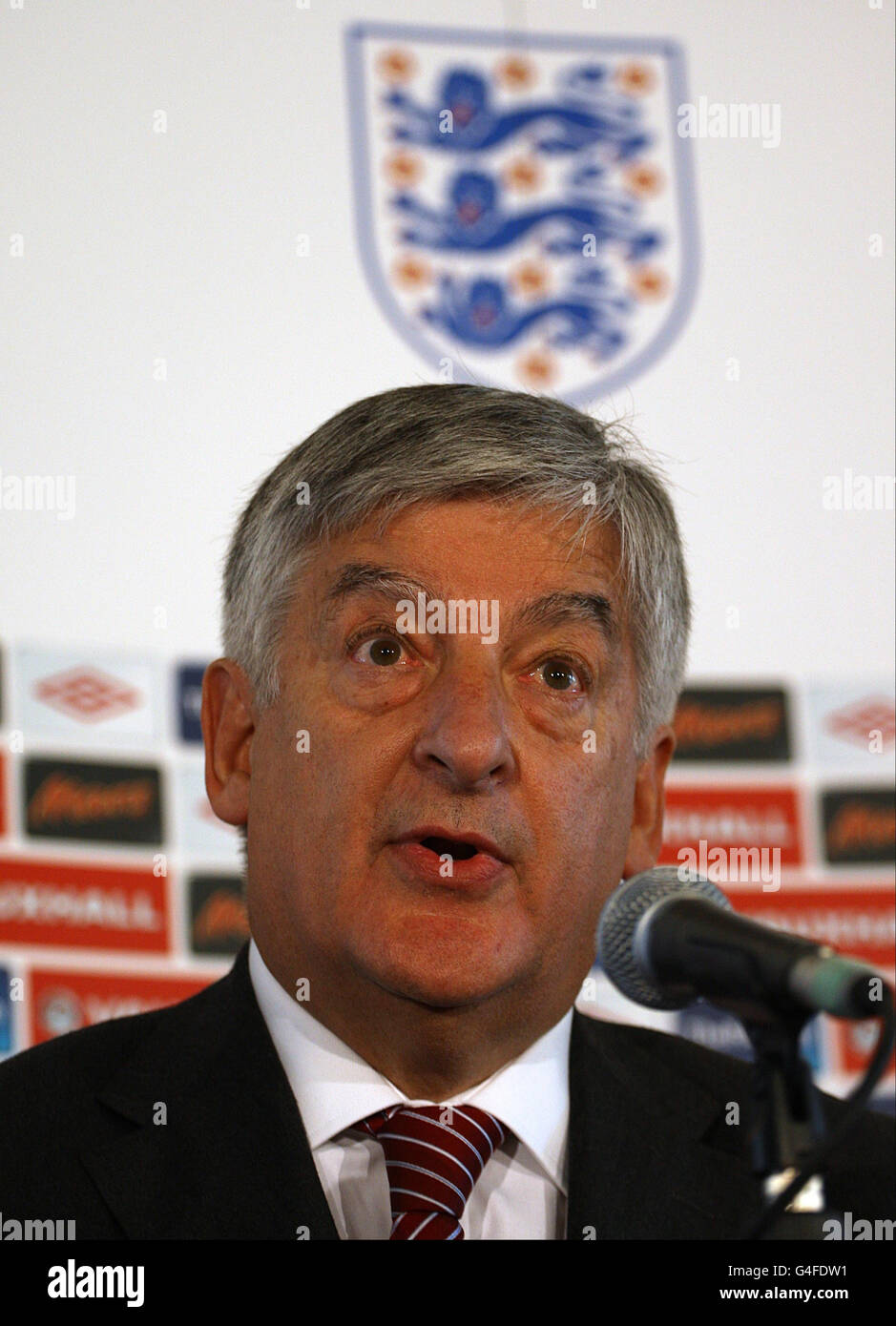 Fa chairman david bernstein hi-res stock photography and images - Alamy
