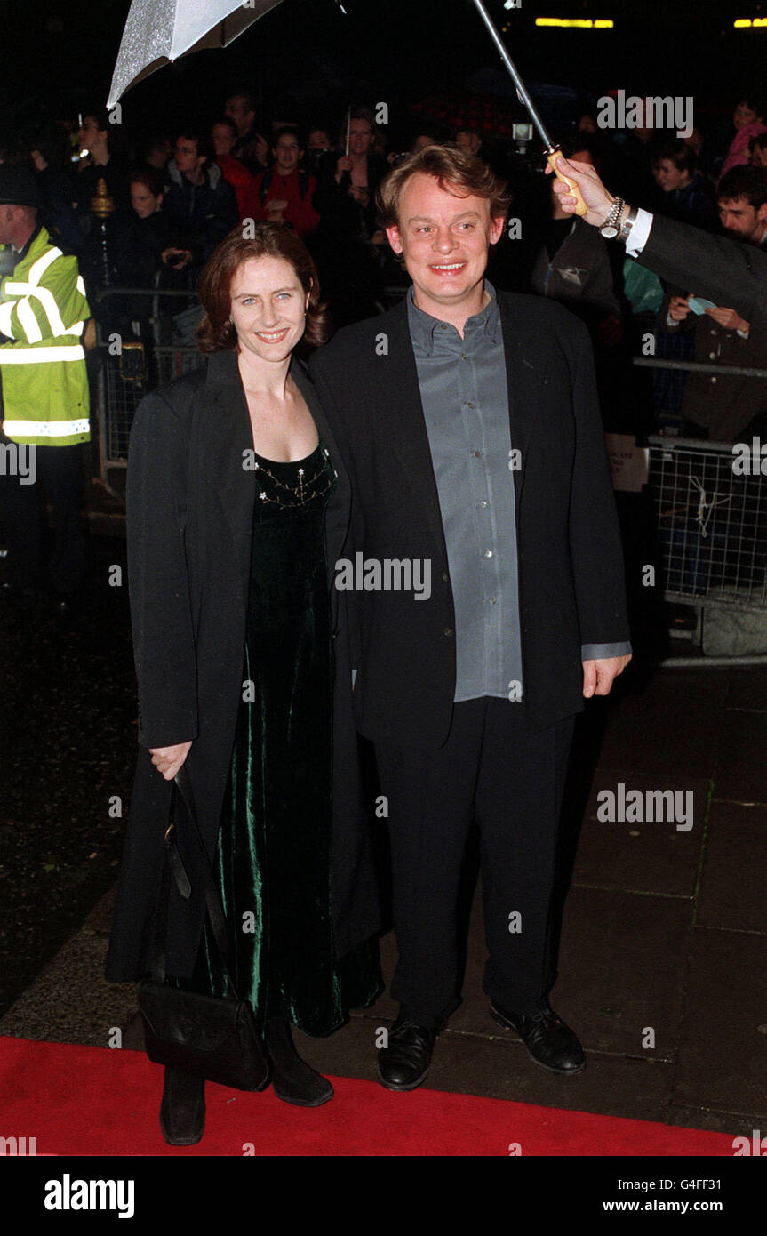 Actor martin clunes and his wife hi-res stock photography and images ...