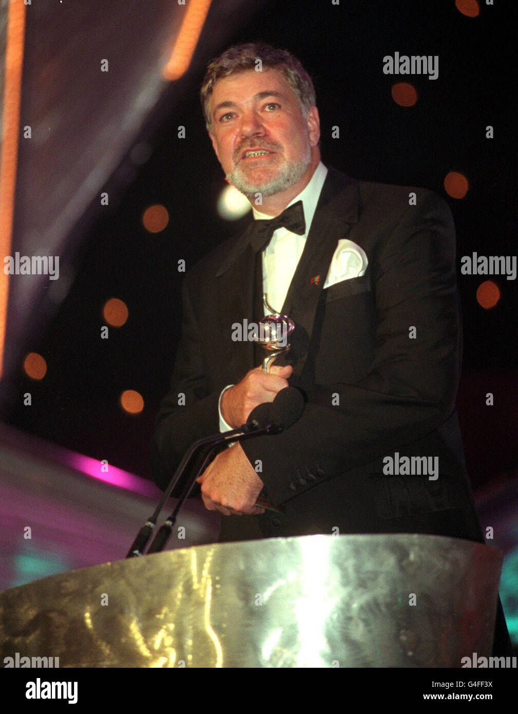 Matthew kelly tv presenter stars hi-res stock photography and images ...