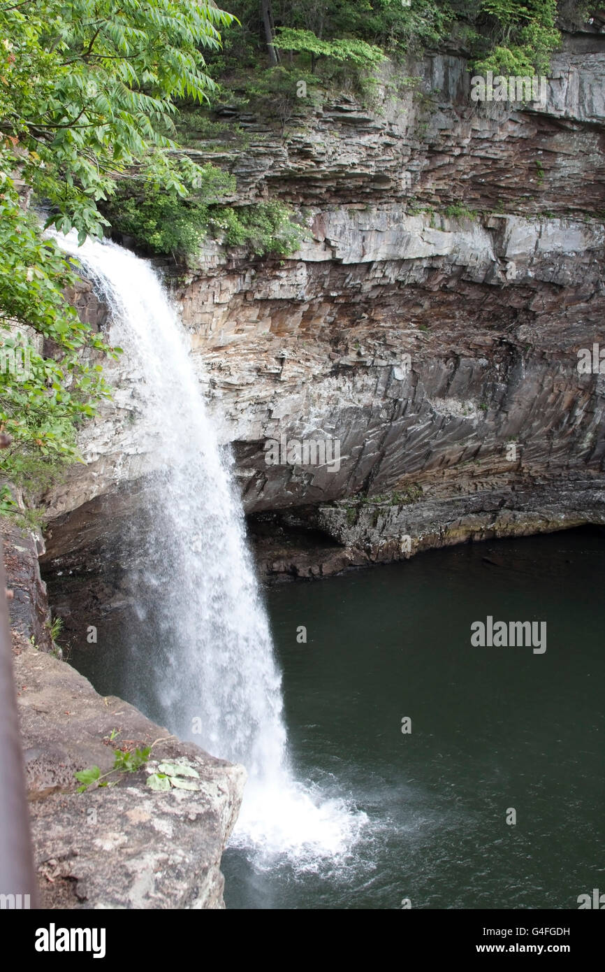 waterfall cascading into a ravine Stock Photo - Alamy
