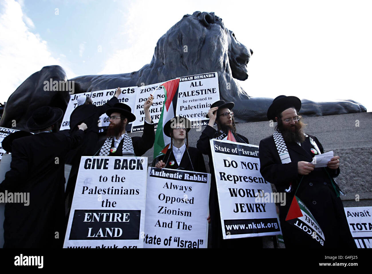 Annual al quds day march hi-res stock photography and images - Alamy