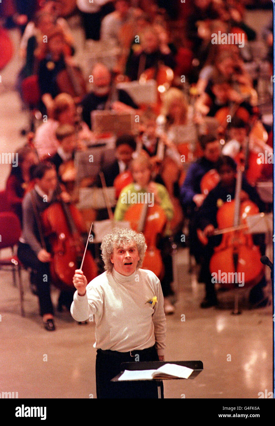 MUSIC Orchestra/Rattle 2 Stock Photo - Alamy