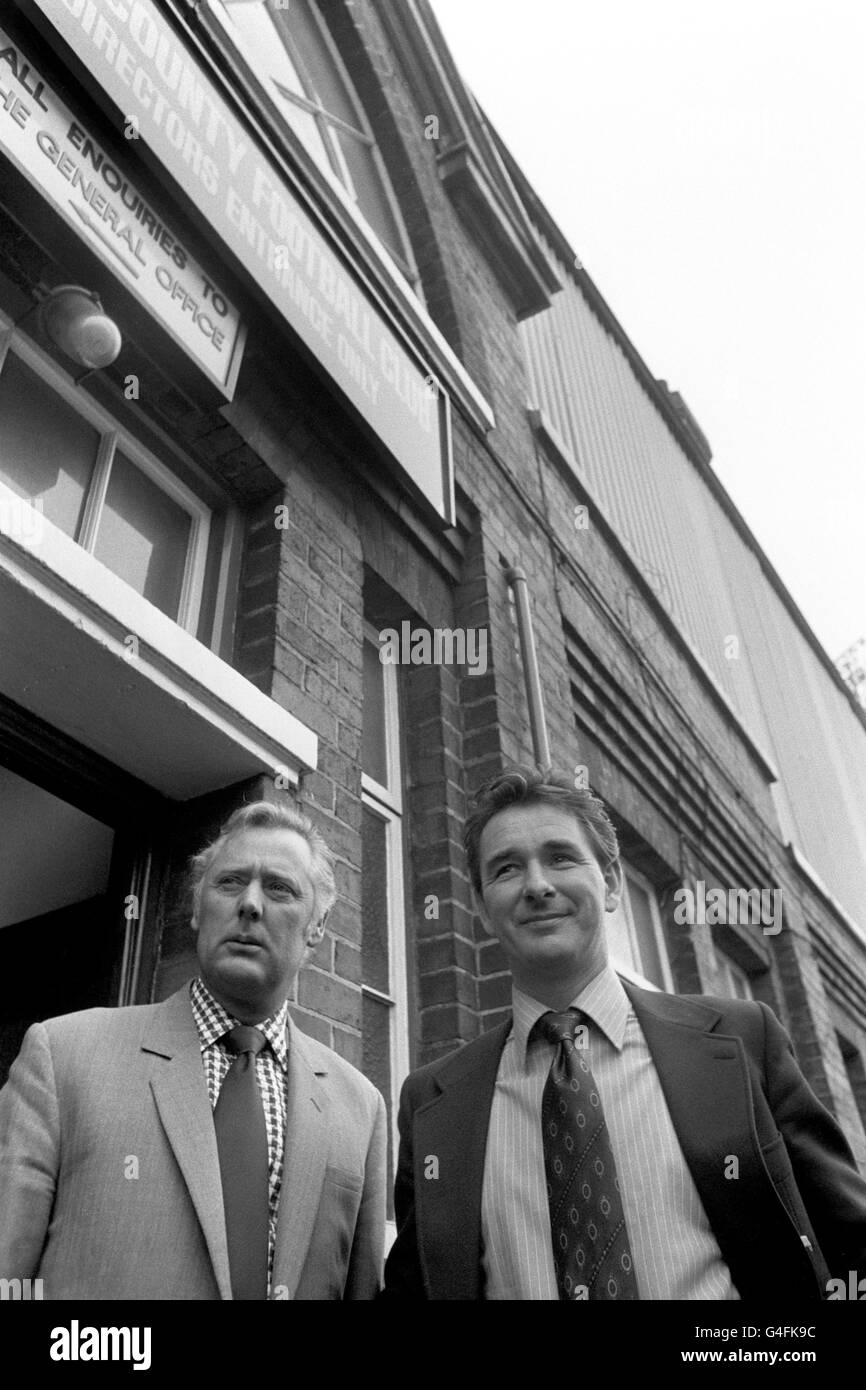 Peter taylor brian clough Black and White Stock Photos & Images - Alamy