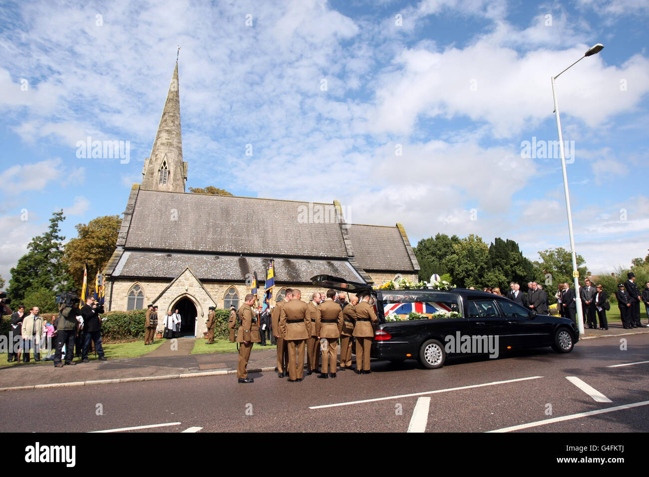 Lieutenant Daniel Clack's coffin arrives at St Paul's Church, Woodford ...