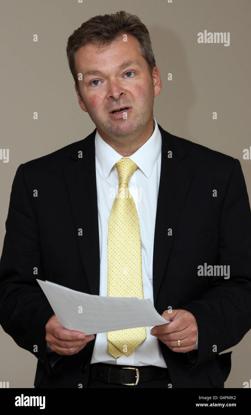 St catherine reading hi-res stock photography and images - Alamy