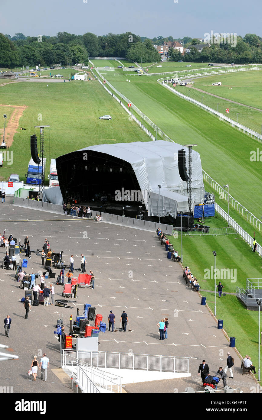 General view of the stage at epsom downs racecourse hi-res stock ...