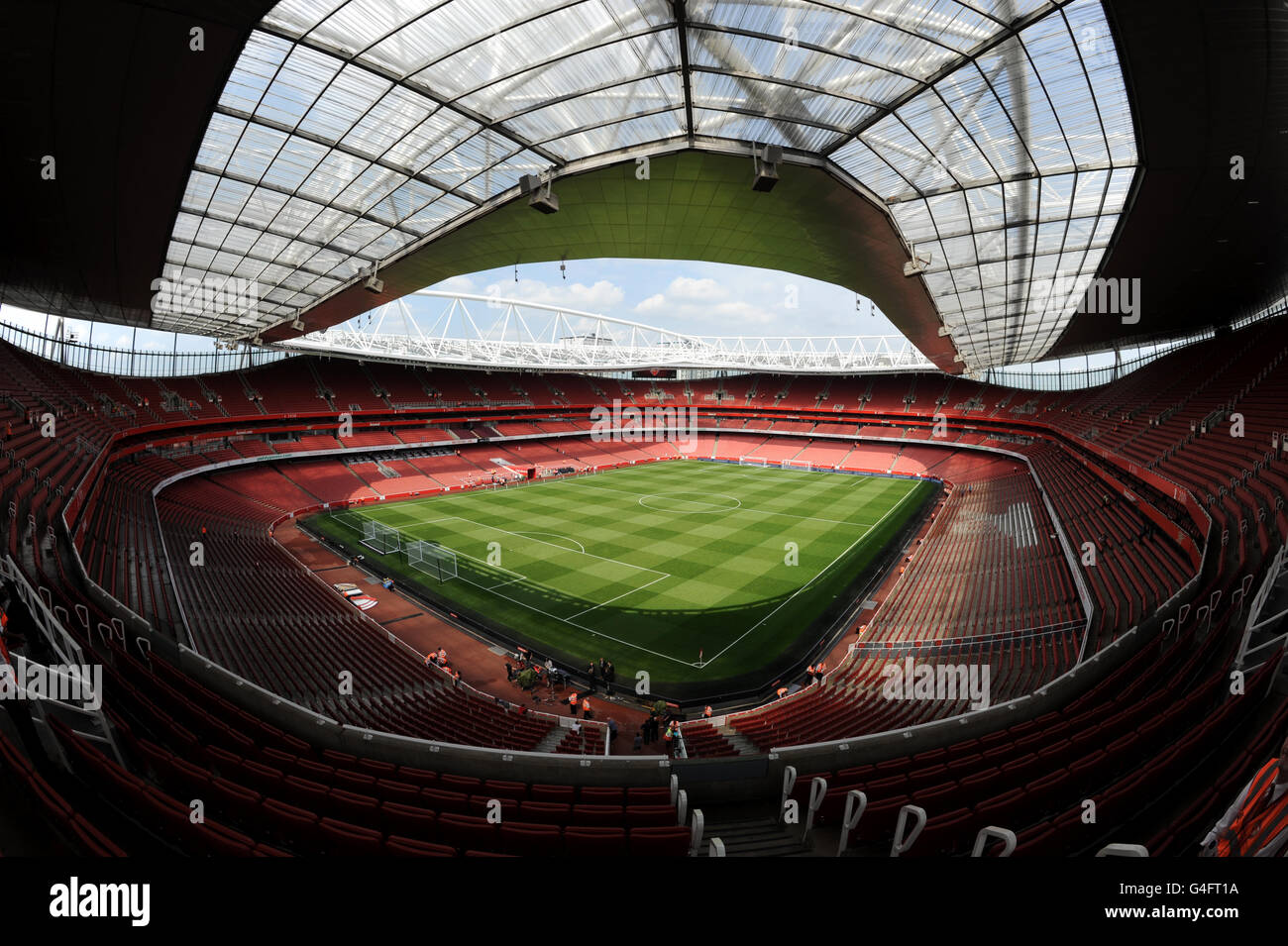 A general view of the Emirates Stadium, home of Arsenal Stock Photo - Alamy