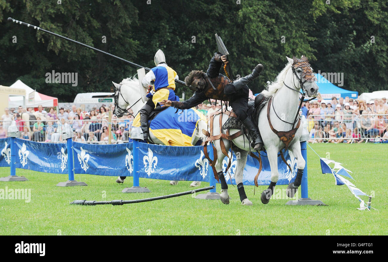 Members of the Rockin' Horse Equestrian Stunt Team shows off their ...