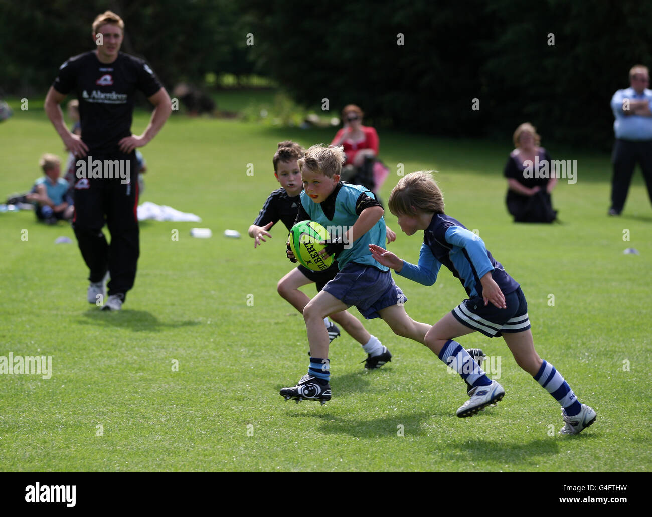 Members of the edinburgh university team hi-res stock photography and ...