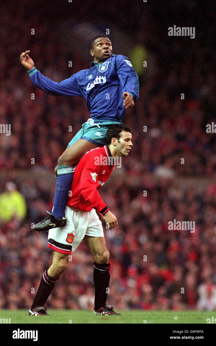 Des Lyttle, Nottingham Forest and Ryan Giggs, Manchester United Stock ...