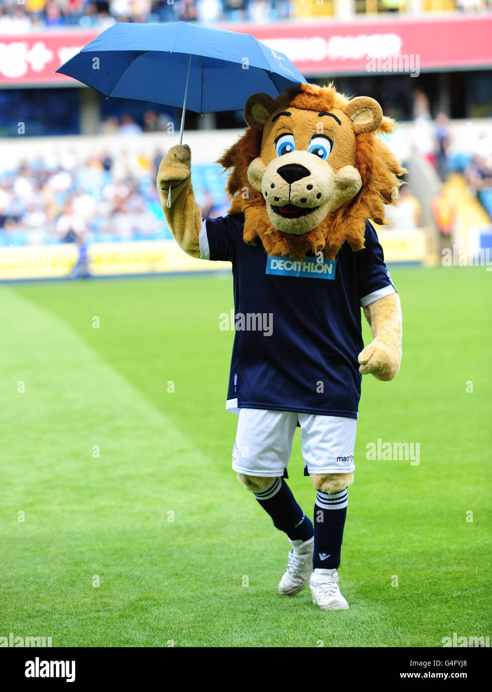 Millwall Mascot High Resolution Stock Photography and Images - Alamy