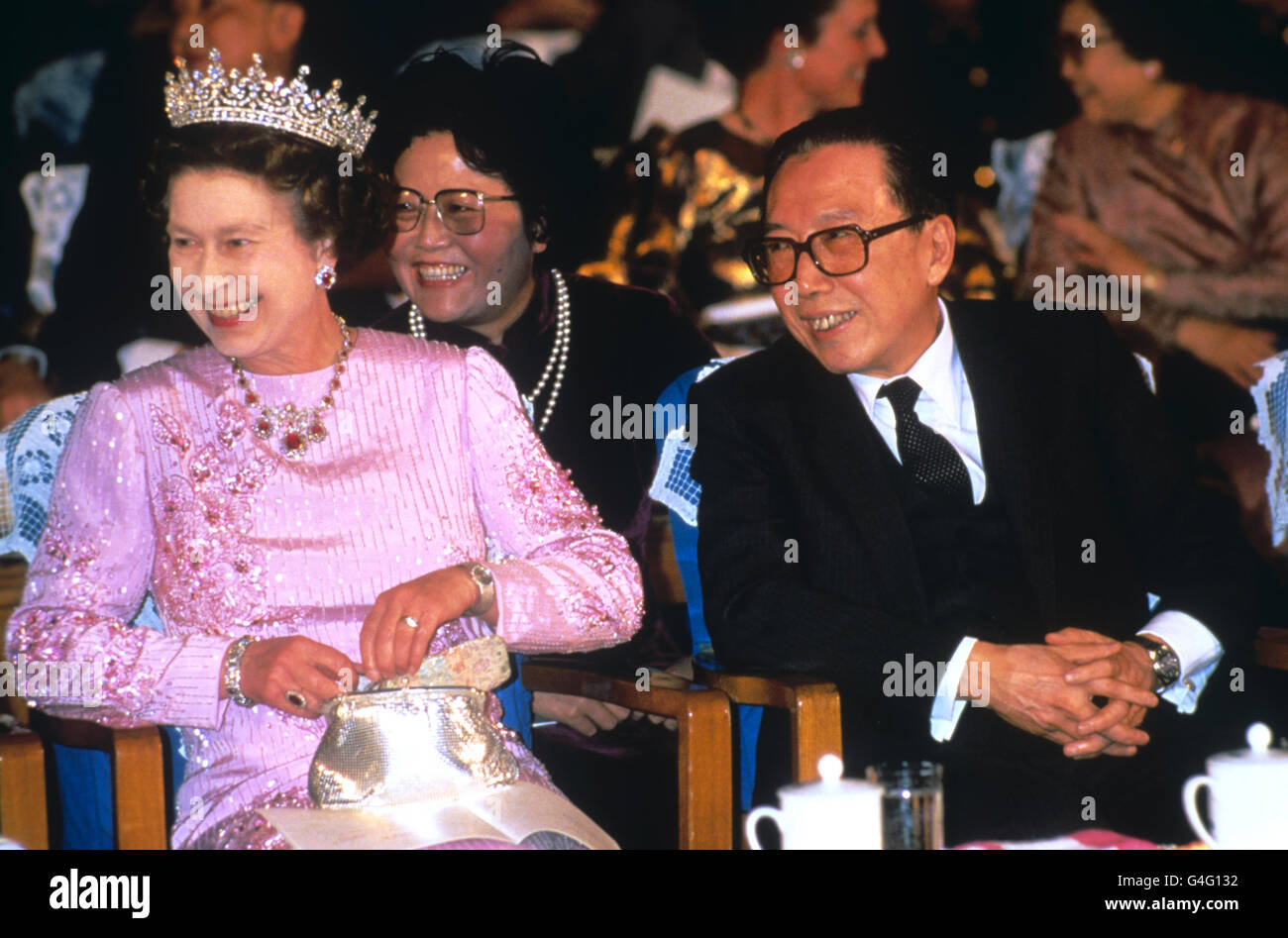State banquet queen britain hi-res stock photography and images - Alamy