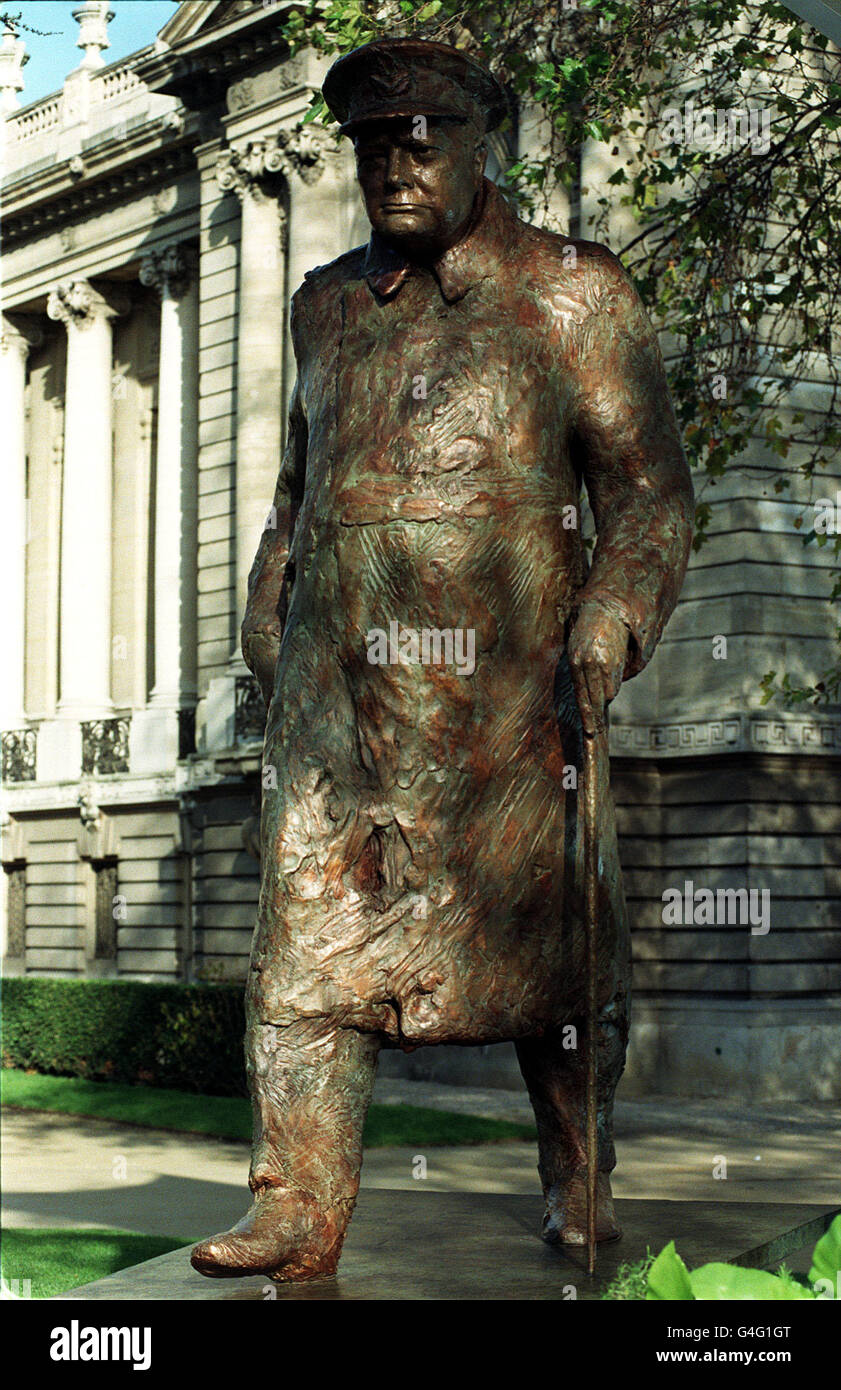 Winston churchill general french hi-res stock photography and images ...