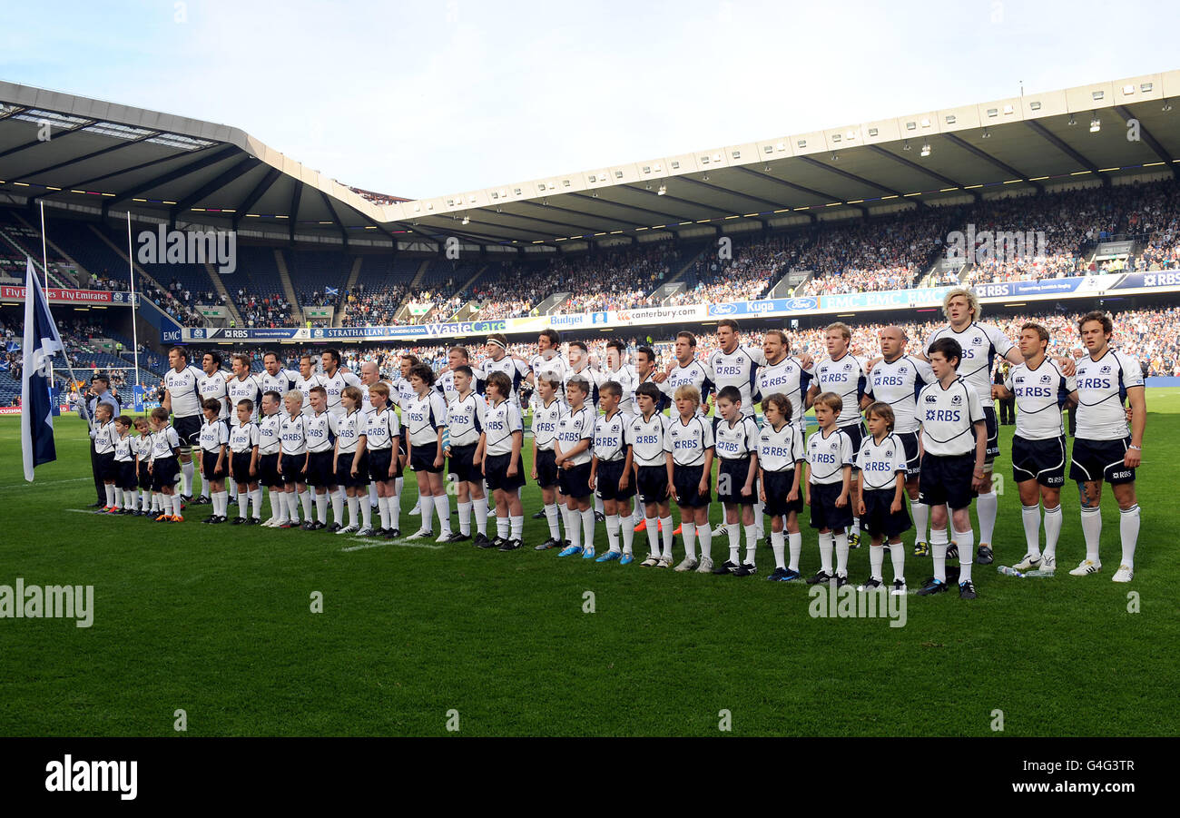 The scotland team and mascots line up prior to kick off hi-res stock ...