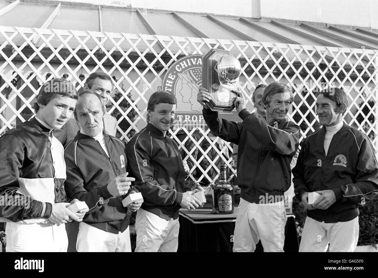 Joe mercer jockey hi-res stock photography and images - Alamy