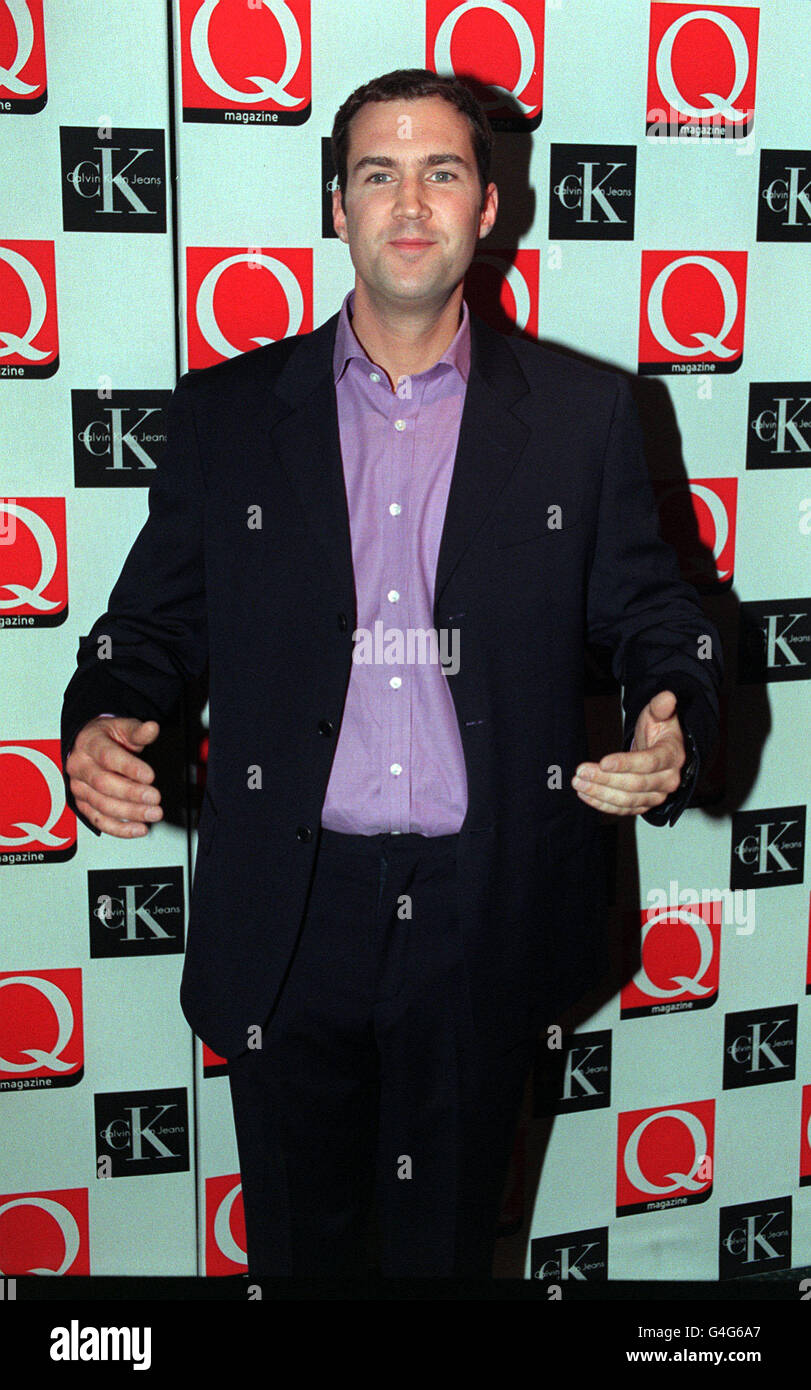 PA NEWS PHOTO 30/10/98 BIG BREAKFAST PRESENTER JOHNNY VAUGHAN AT THE Q ...