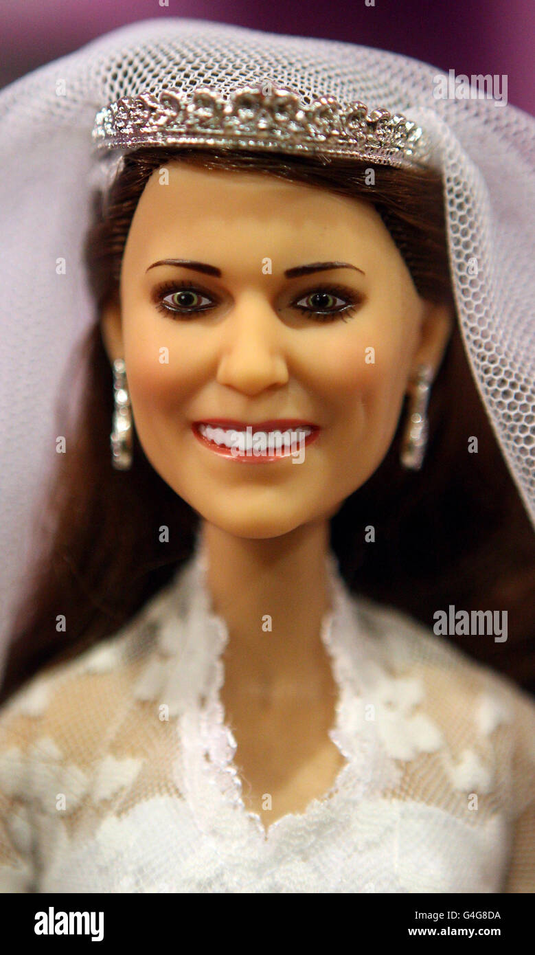 Princess catherine kate middleton headshot head shot hi-res stock ...